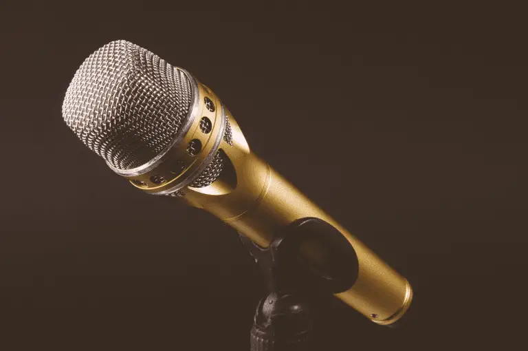 10 Best Dynamic Vocal Mics In 2020 | Sharpens